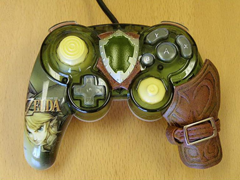 GameCube chainsaw, Sonic Screwdriver and other strange game controllers