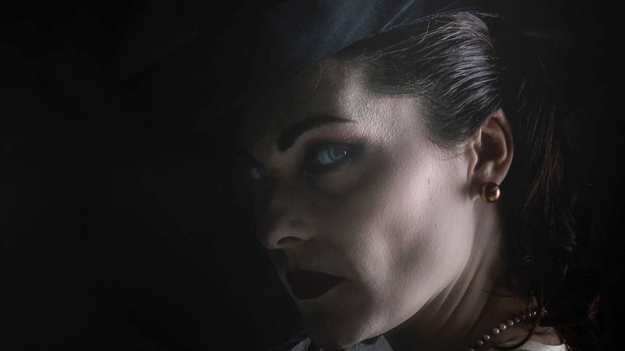 Lady Dimitrescu’s real-life model brings her to life in a new photo ...