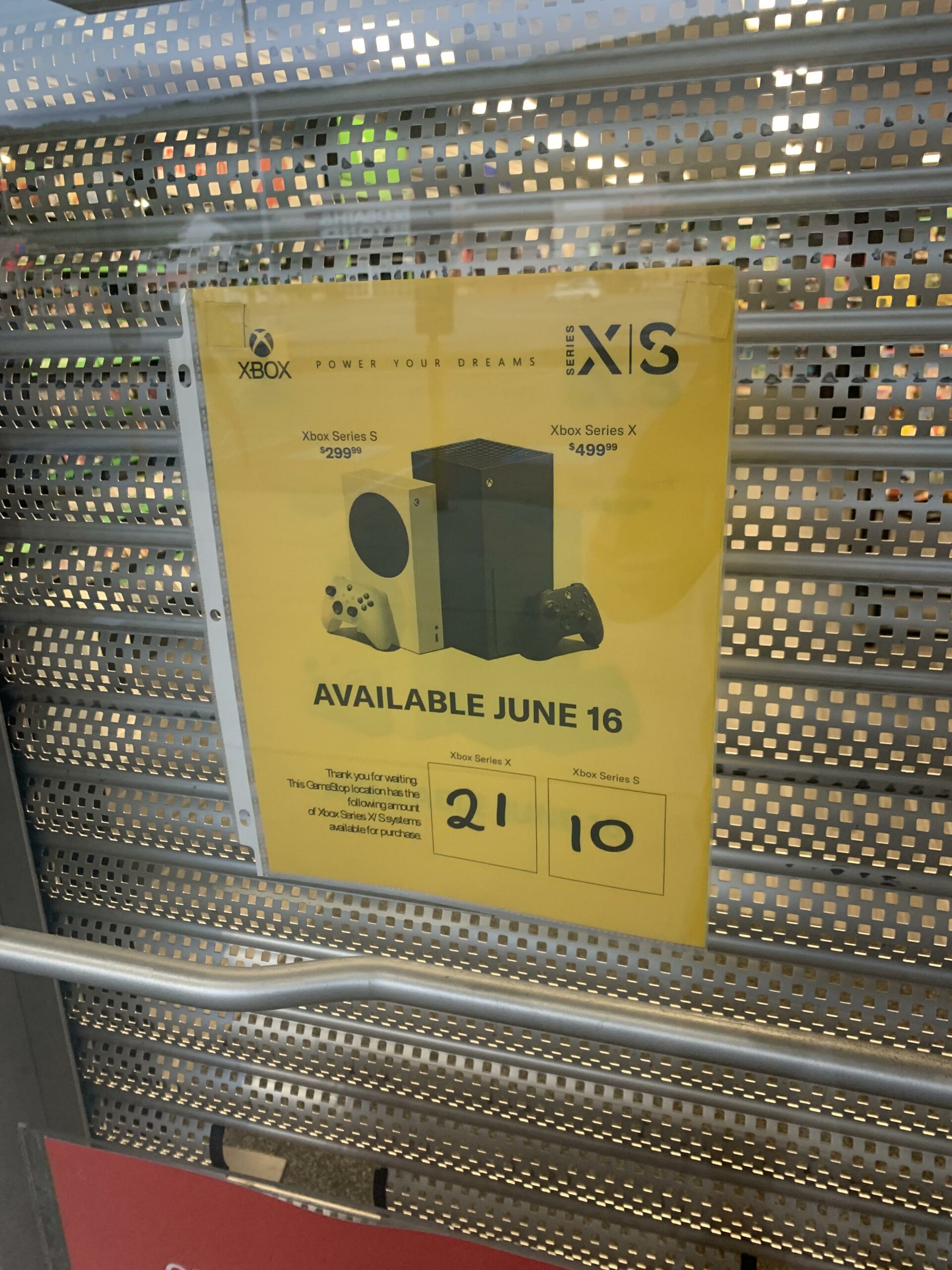 GameStop is selling Xbox Series X/S consoles in stores today with ‘a ...