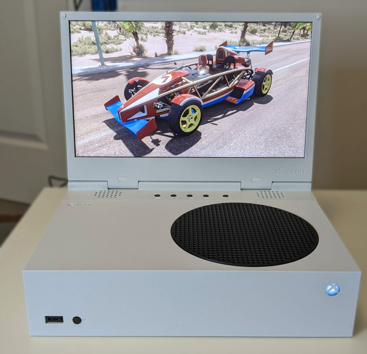 Review: The xScreen is a great but pricey way to play Xbox Series S on ...