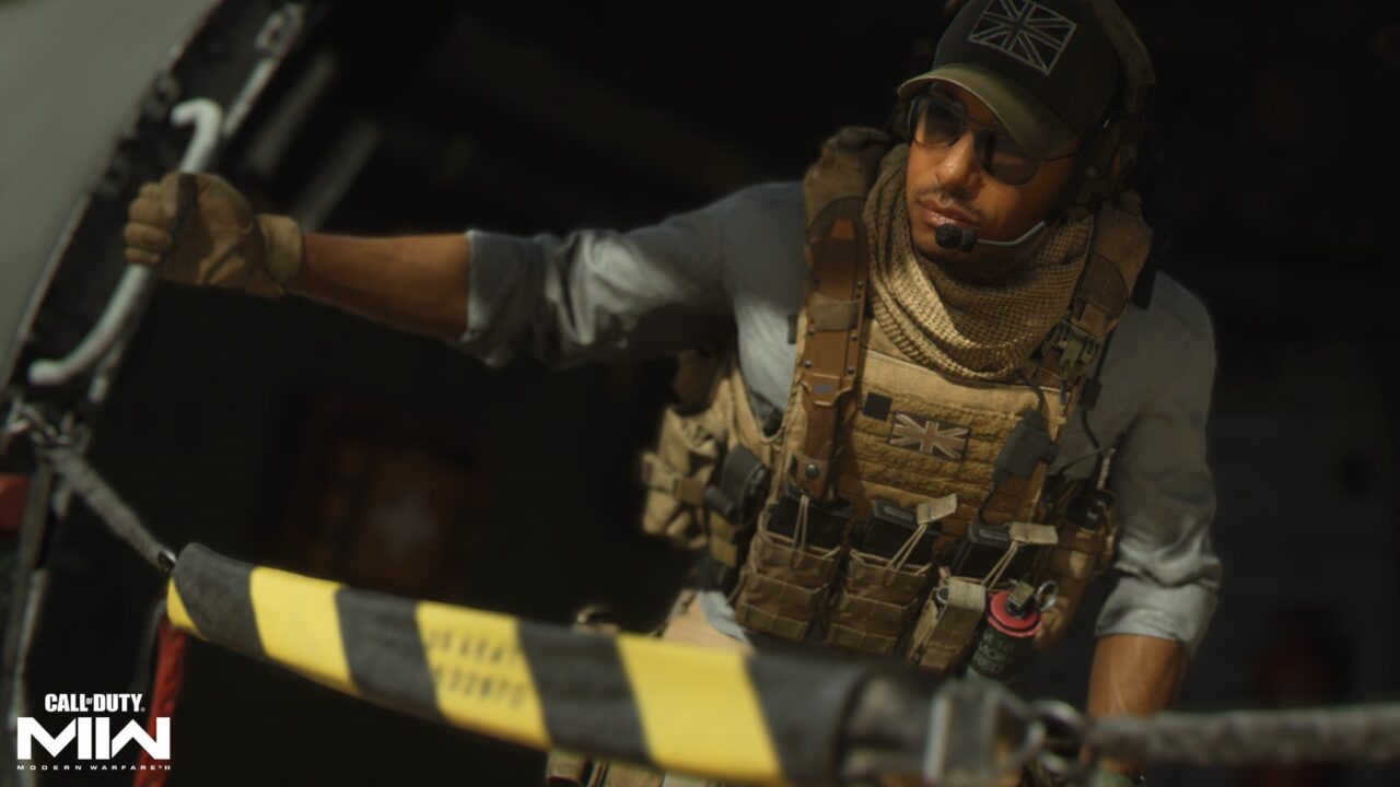 Modern Warfare 2 includes a globe-trotting campaign, multiplayer and ...