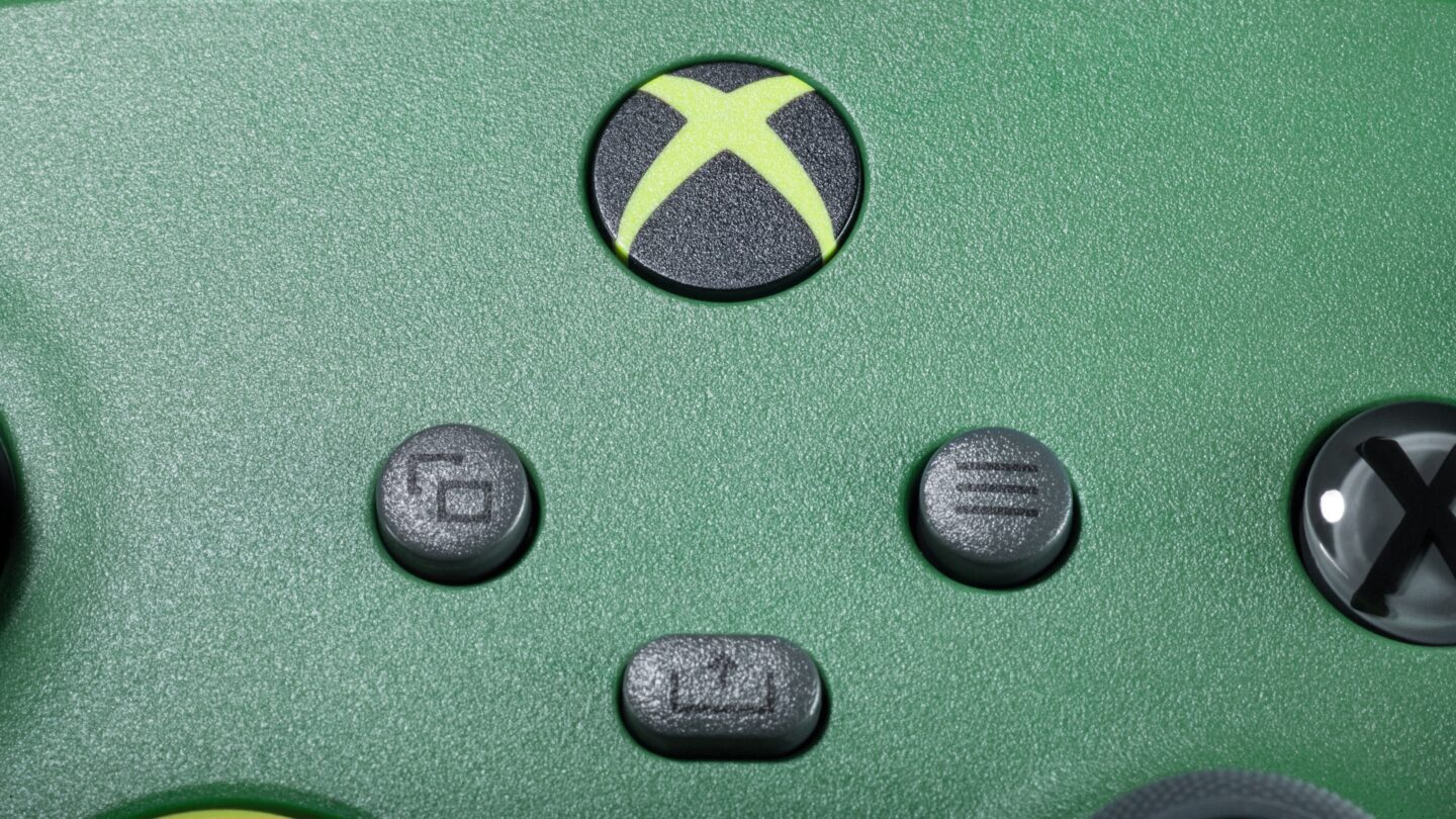 New Xbox Remix controller is ‘made from old parts, CDs and water jugs ...