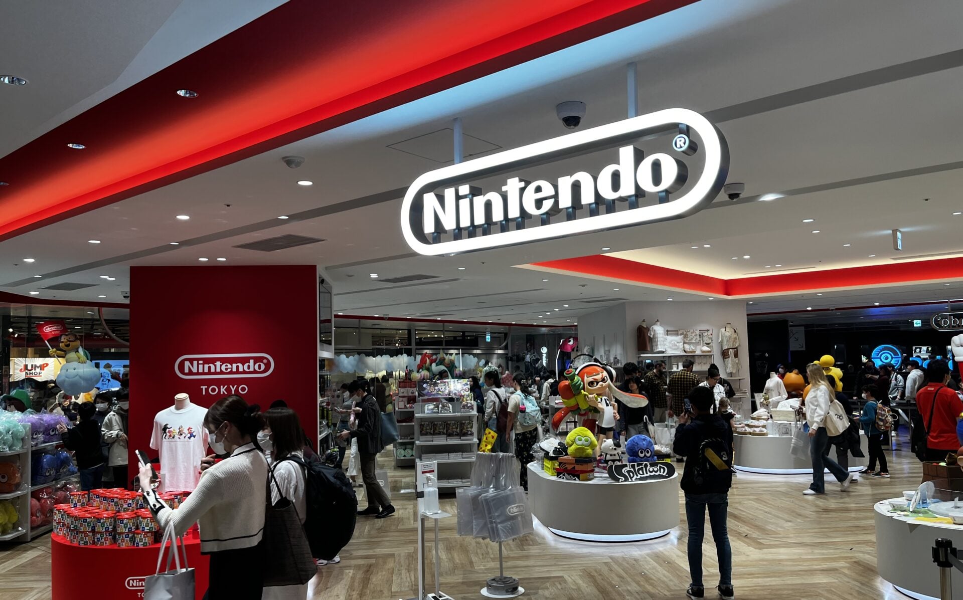 The mall behind Nintendo, Sega, and Capcom Tokyo stores is entering the ...